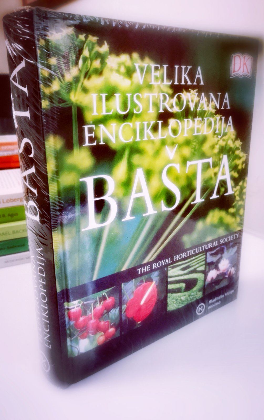 BAŠTA - velika ilustrovana enciklopedija - Grad Knjige